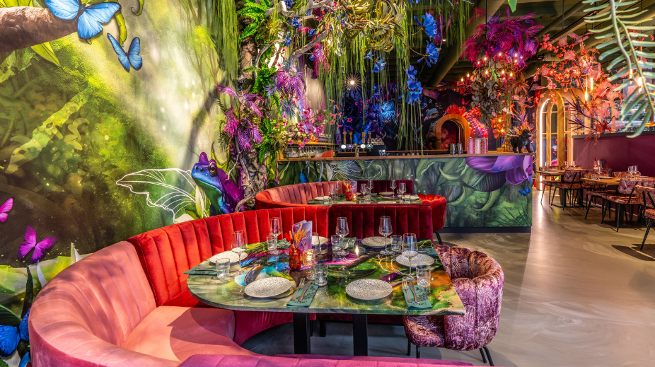 BY AMI in Den Haag is open: 'Restaurant met Avatar-vibes'